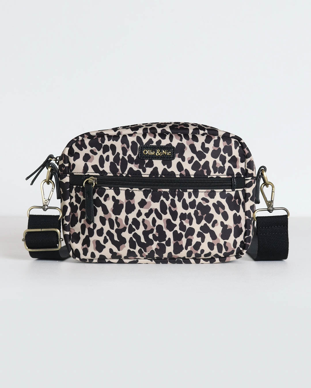 Gigi Women's Crossbody Camera Bag - Leopard – Ollie & Nic