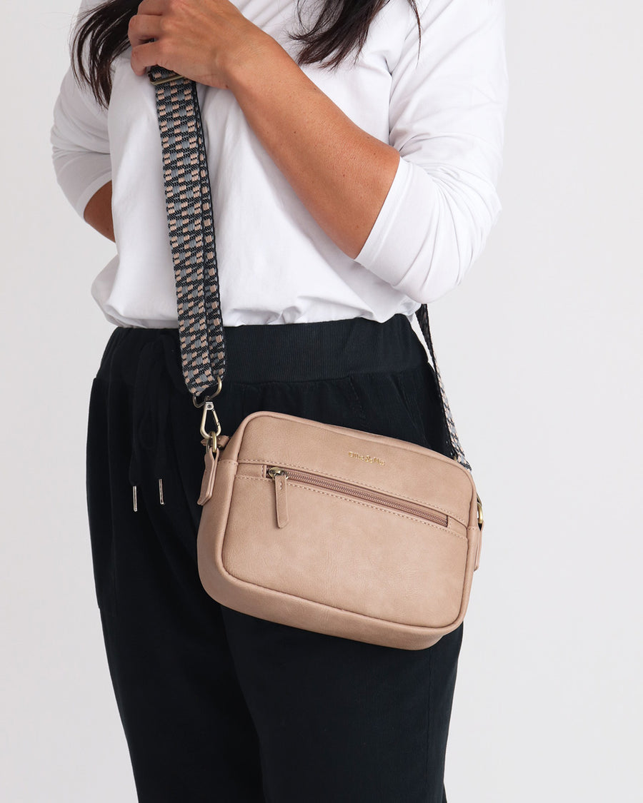 Crossbody Bags – Ollie & Nic